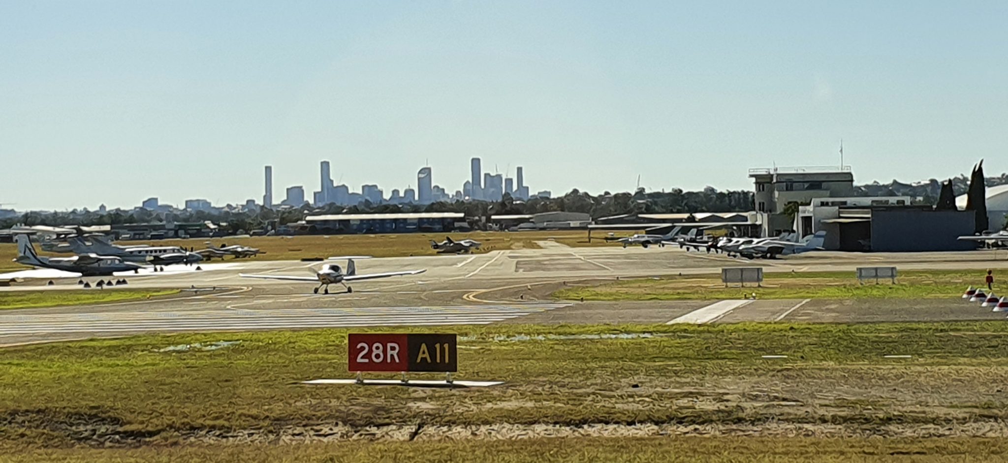 The Dutch at Archerfield Airport, Brisbane – Paul Budde History ...